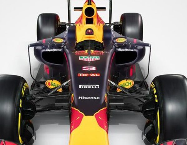 Red Bull presenta de forma oficial el RB12 en Barcelona - F1 al día