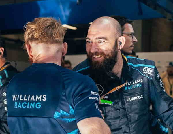 Dave Robson: "Alex pilotó muy bien para entregar otro punto ganado con ...