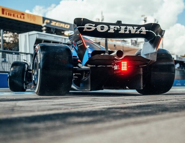 Dave Robson: "Hemos estado haciendo un progreso razonable a lo largo ...