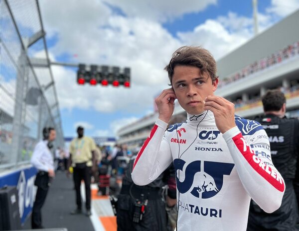 Nyck de Vries: "Fue mi error, encerré a Norris y nos tocamos" - F1 al día