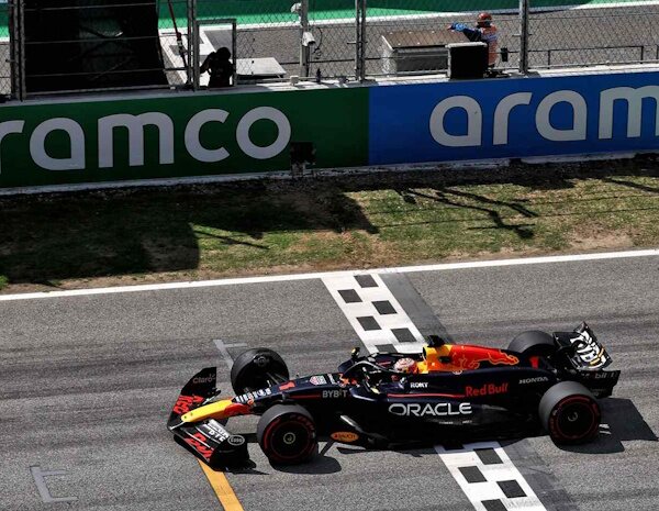 Paul Monaghan: "Max se pone el listón muy alto, tanto para sí mismo ...